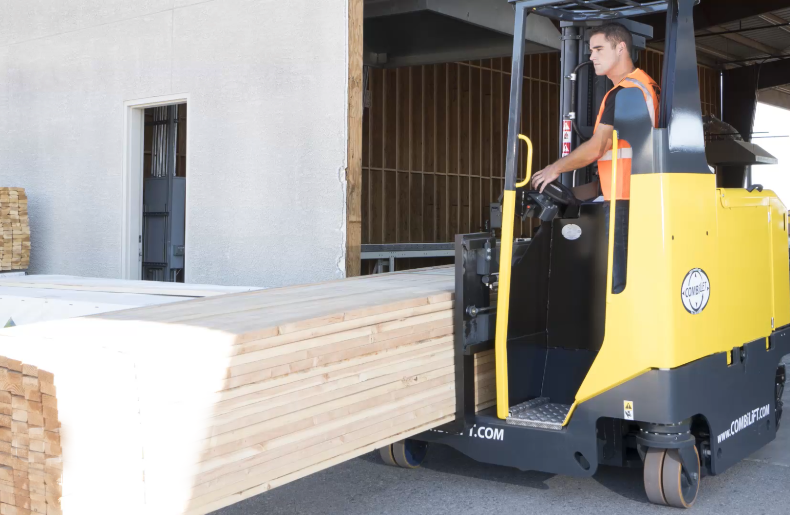 Agile lift truck works in narrower aisles – Wood Industry