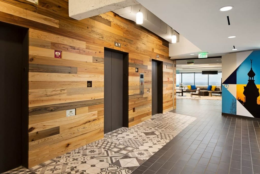 Antique wood feature walls – Wood Industry