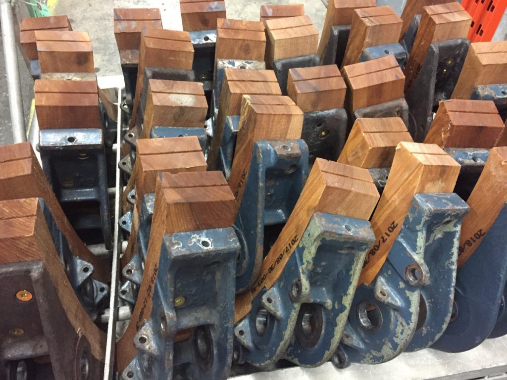 Montreal Metro Uses Wood Blocks on Their Braking System – Wood Industry