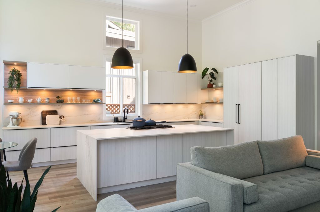 The Dell Anno Difference: Cohesive Design for Kitchens, Bathrooms, and Closets – Wood Industry