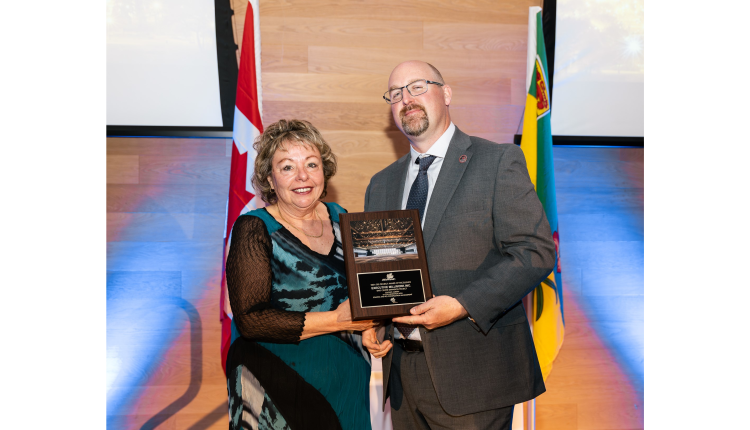 Executive Millwork Wins AWMAC’s 2025 GIS Award of Excellence for BMO ...